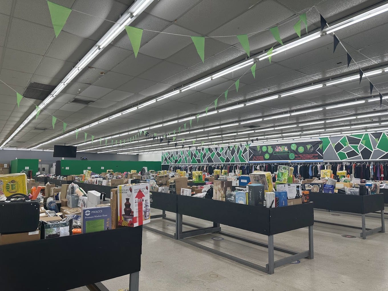 46 Bin Stores In Florida